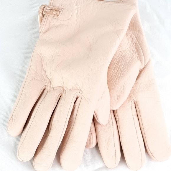 GAP | Accessories | Pink Gap Leather Gloves | Poshmark